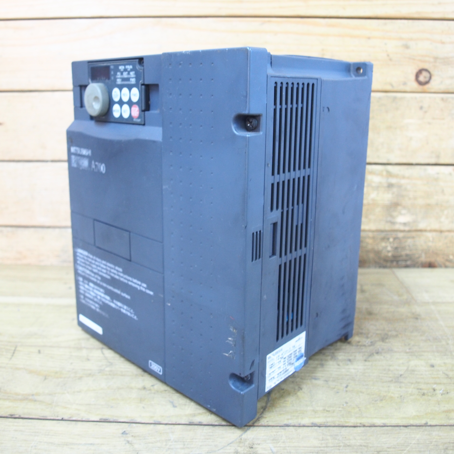 1T1012-9】 MITSUBISHI 三菱 インバーター FR-A720-7.5K ジャンク - 株式会社ECOLO JAPAN ...